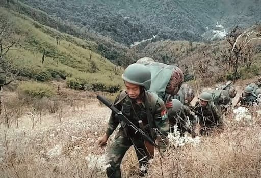 တရုတ်က ဖိအားပေးနေသည့်ကြားက တရုတ် မြန်မာနယ်စပ် ဖီမော်မြို့ကို Kia သိမ်းပိုက်